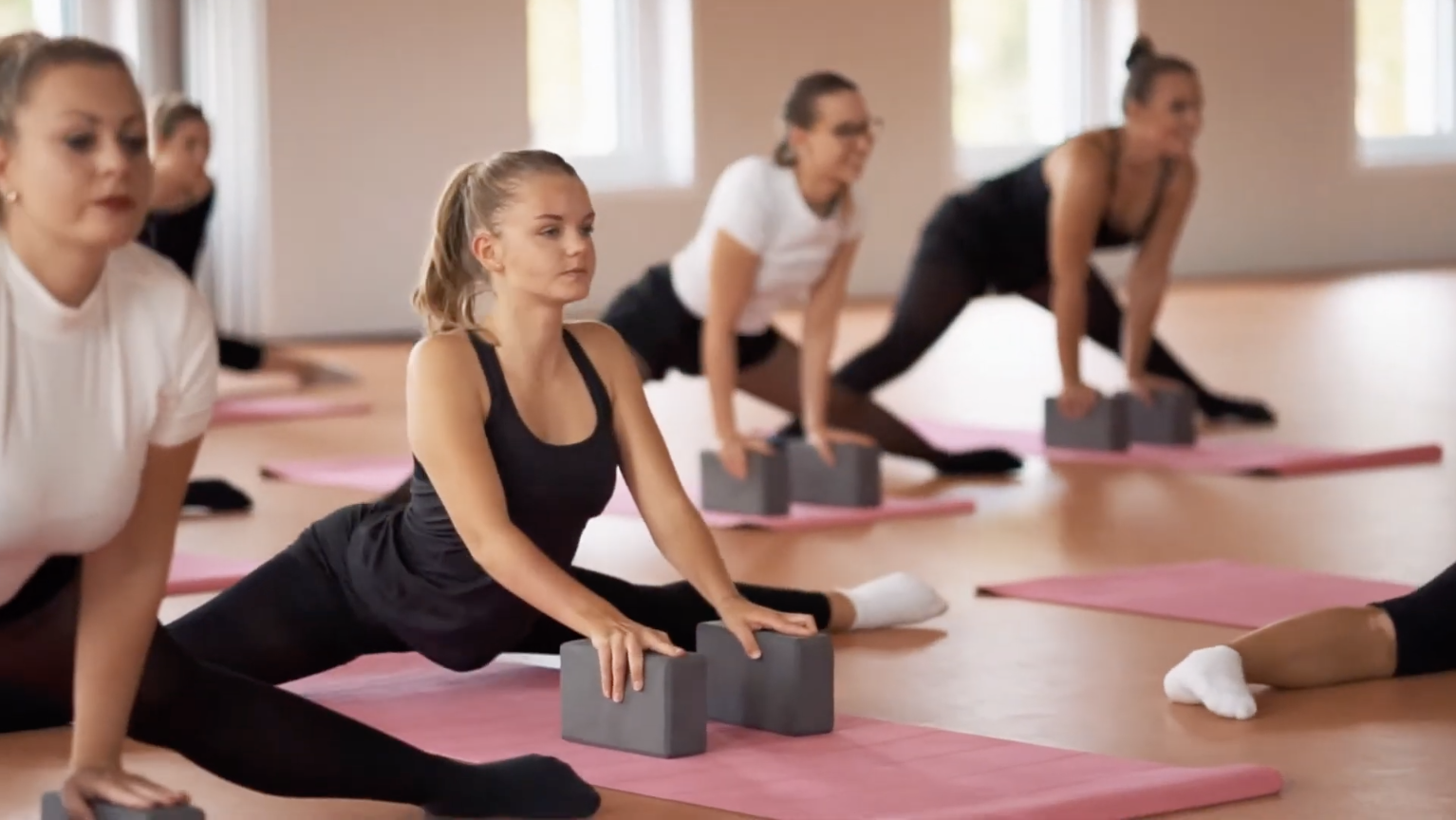 FKV Dance Studios | Tanzschule in Neu-Ulm, Ulm & Weißenhorn